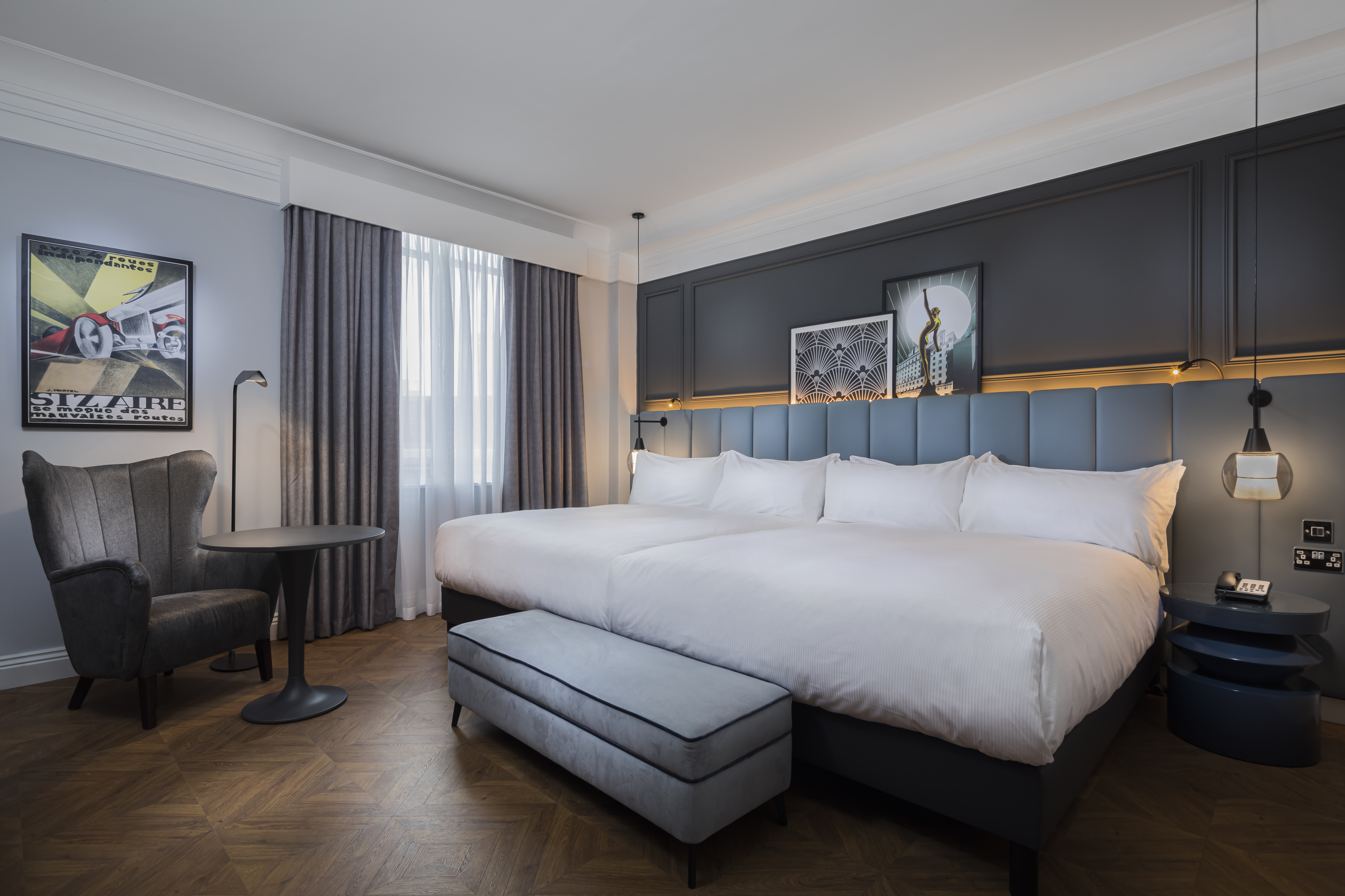 Deluxe Family Rooms and Suites in Leeds | The Queens Hotel