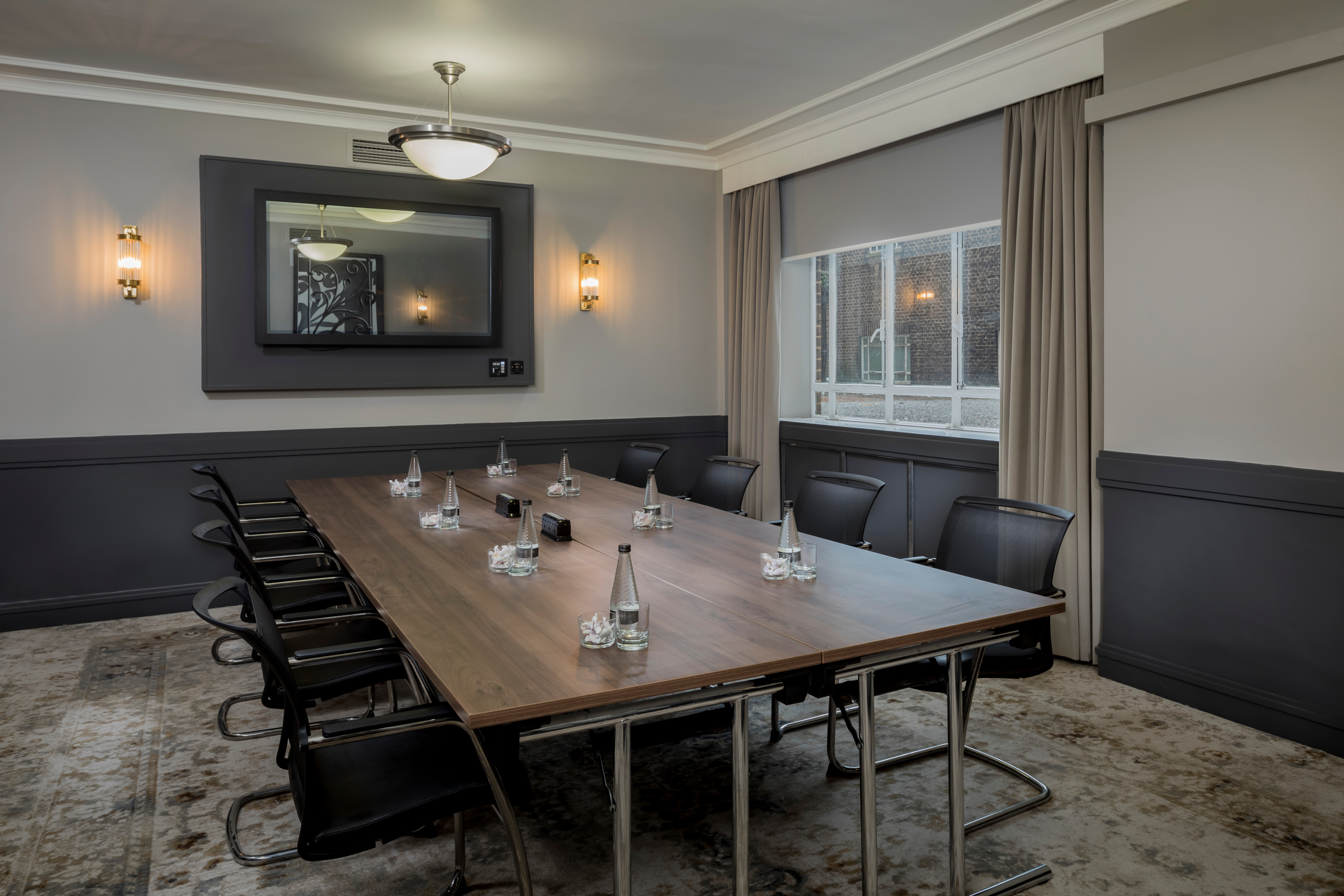 Airedale, Meeting Room in Leeds City Centre | The Queens Hotel